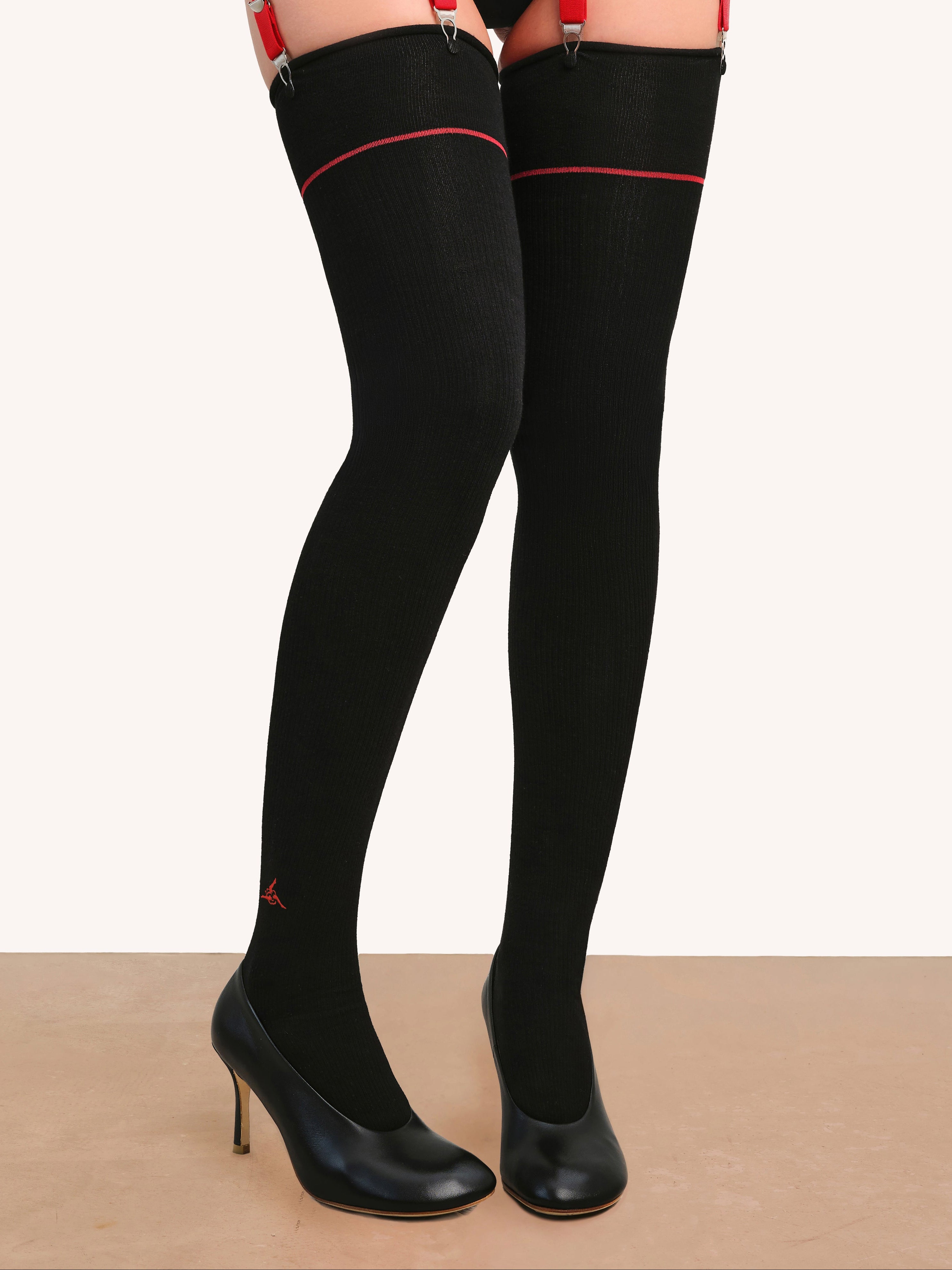 SHUR SHUR Rib Black Chili – SHUR SHUR Stockings